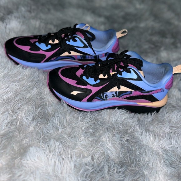 Puma | Shoes | Puma Rs Curve Black Electro Purple Sneakers | Poshmark